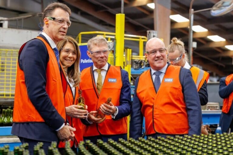 Visy smashes 70 per cent recycled glass target, in New Zealand first ...