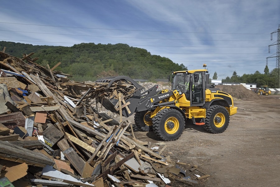 CJD Equipment, Volvo L50H Wheel Loader - Waste Management Review