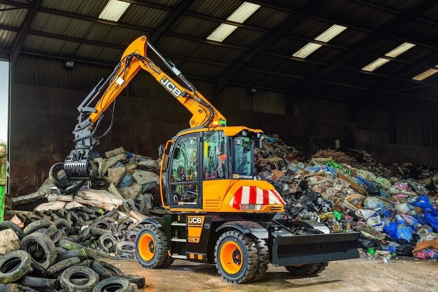 The JCB Hydradig redefines what's possible - Waste Management Review